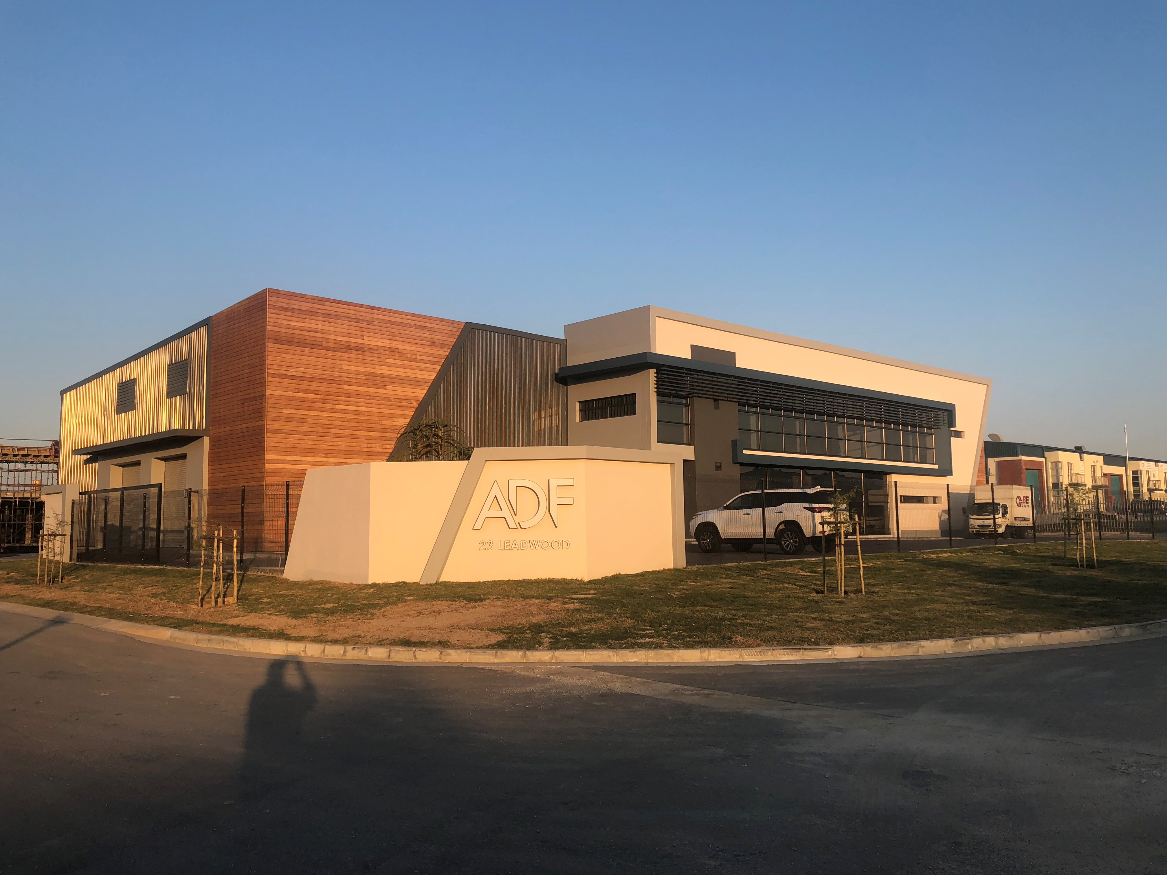 ADF Outdoor - ADF Outdoor (Pty) Ltd